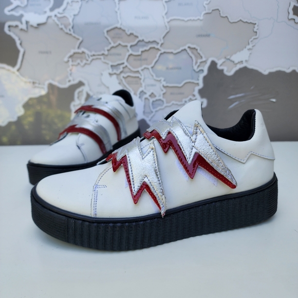 Modern Vice | Shoes | Modern Vice Bolt Embellished Leather Creeper ...